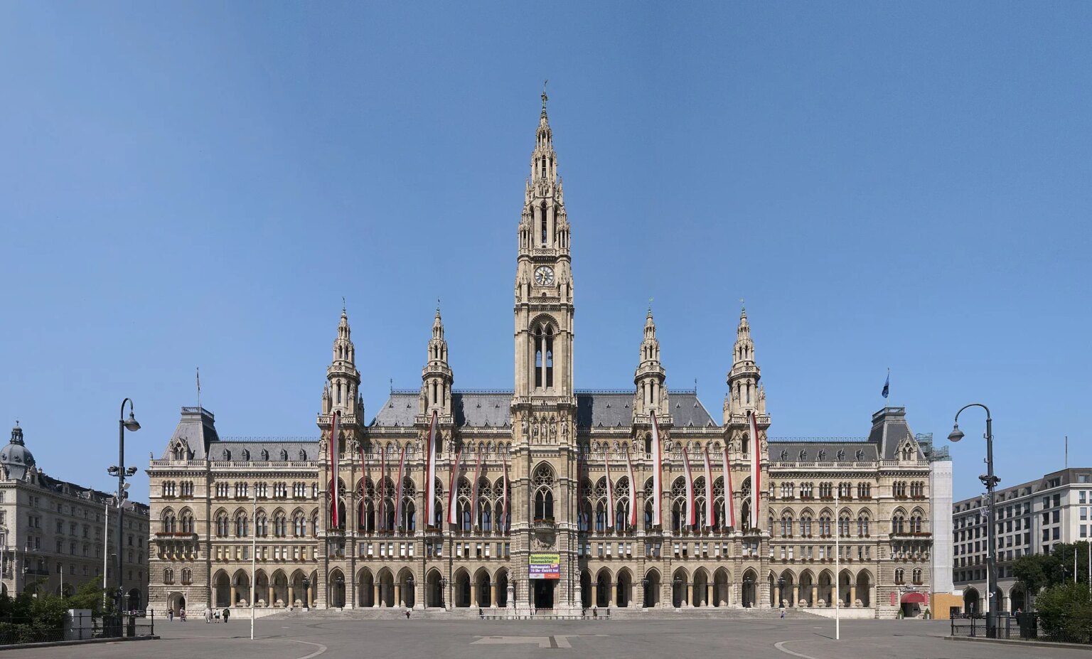 La Cattedrale di Santo Stefano di Vienna: cuore gotico e simbolo di ...